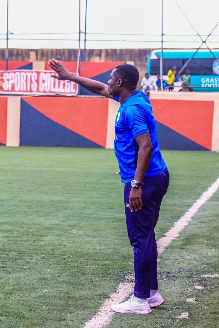 Coach Bolarinwa Idris Quits As Ekiti United Head Coach | Sports247 Nigeria